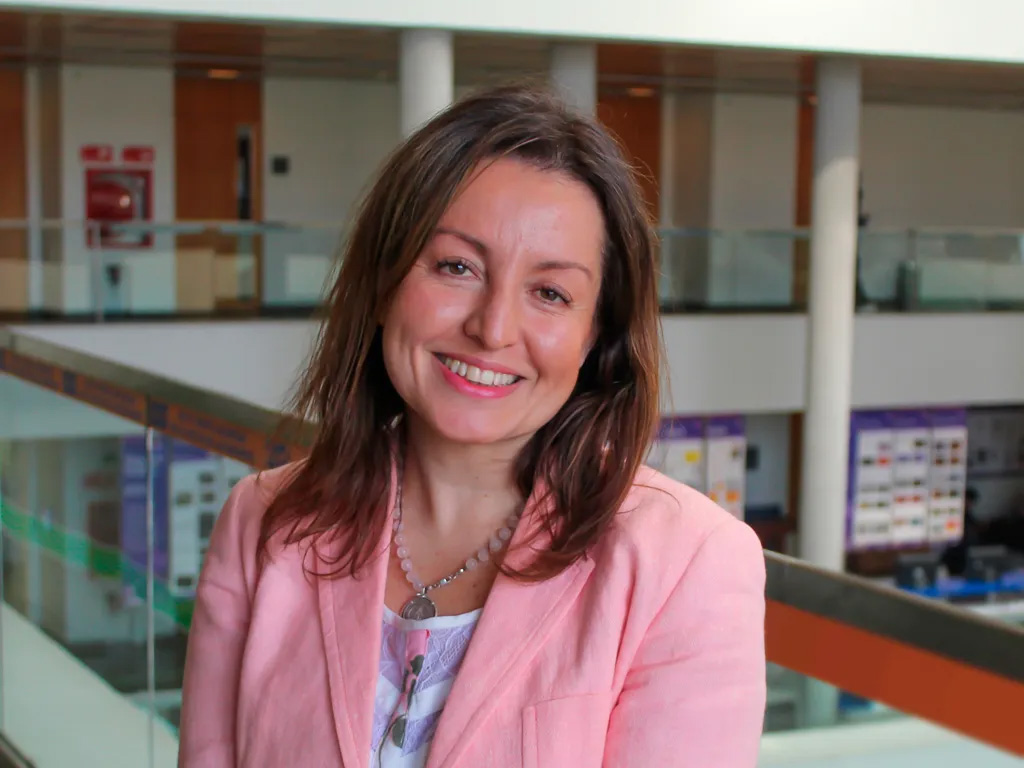 Desafíos e implicancias de un Chile descentralizado, con María Paz Troncoso